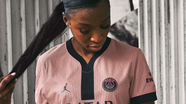 Le nouveau maillot Third du PSG enfin dévoilé